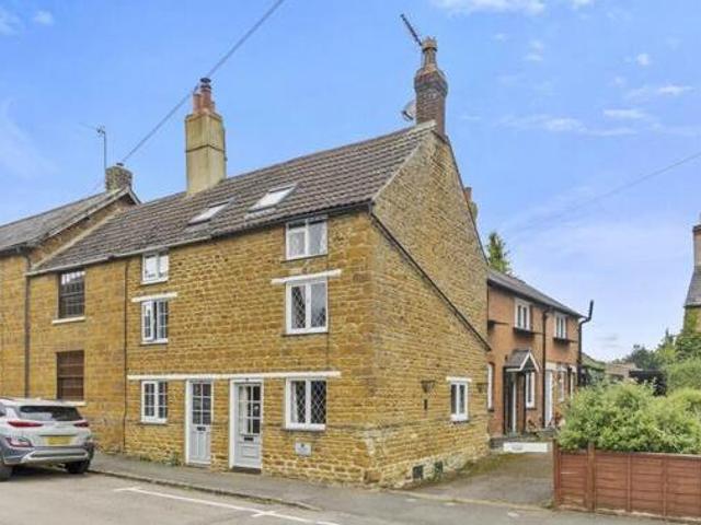 Main Street, Loddington, 3 Bedroom End