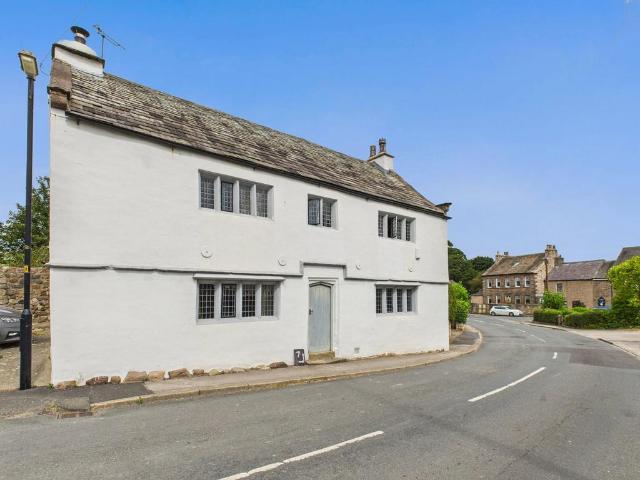 Main Street, Morecambe LA3 4 bed detached house to rent £1,495 pcm £345 pw