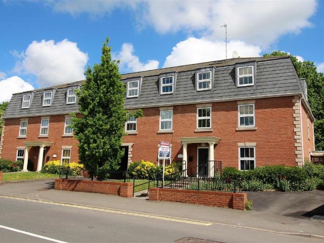 Main Street, Newbold Upon Avon, Rugby CV21, 2 bed flat to rent, £800 pcm | PrimeLocation