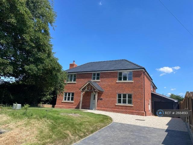 Main Street, Newmarket, CB8 4 bed detached house to rent £3,000 pcm £692 pw