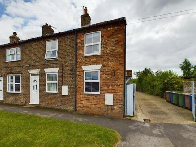 Main Street, North Frodingham, 4 Bedroom End