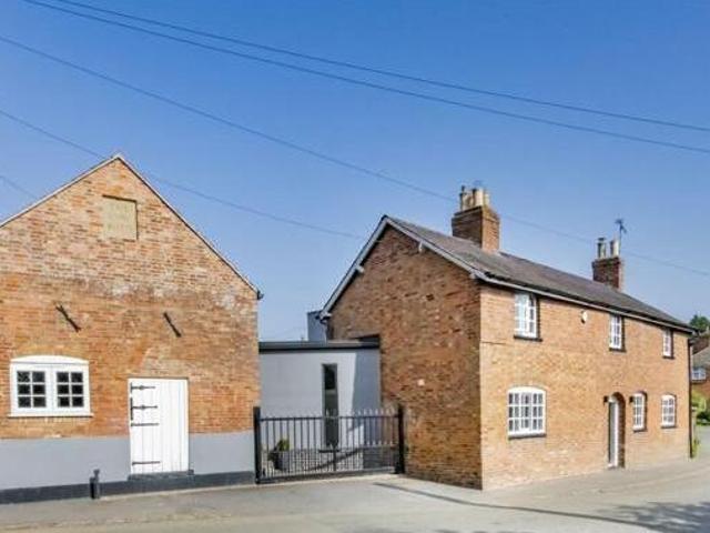 Main Street, Saddington, 4 Bedroom Detached