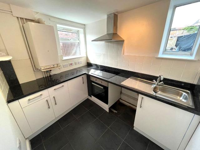 Main Street, Shirebrook, Mansfield NG20, 1 bed flat to rent, £650 pcm | PrimeLocation