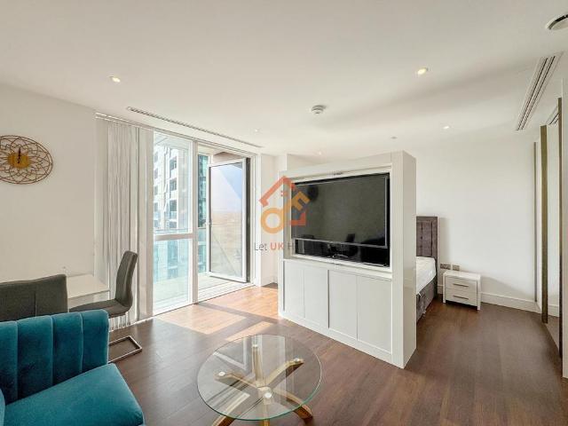 Maine Tower, 9 Harbour Way, London E14 Studio to rent £2,200 pcm £508 pw