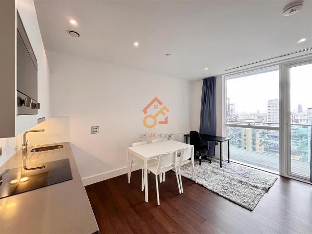 Maine Tower, 9 Harbour Way, London E14 Studio to rent £2,200 pcm £508 pw