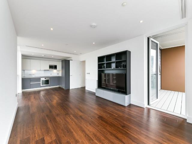 Maine Tower, Canary Wharf, London E14, 2 bed flat to rent, £3,200 pcm | PrimeLocation