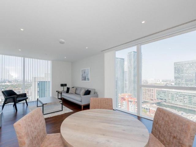 Maine Tower, Harbour Central E14, 1 bed flat to rent, £3,600 pcm | PrimeLocation