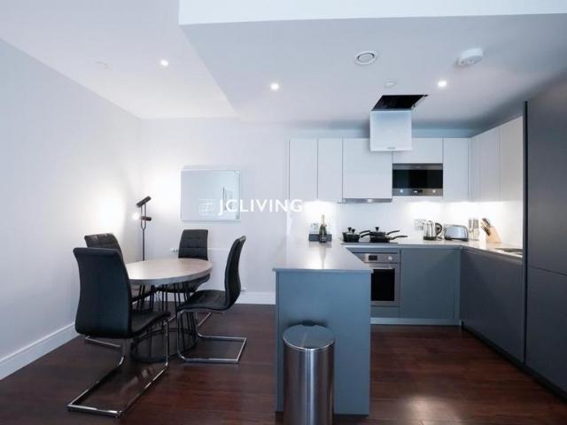 Maine Tower, Harbour Way, London 1 bed house to rent £2,799 pcm £646 pw