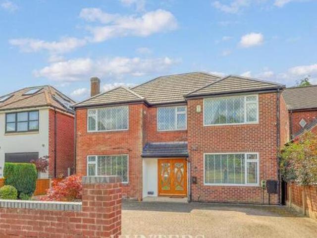 Mainway, Alkrington, 8 Bedroom Detached