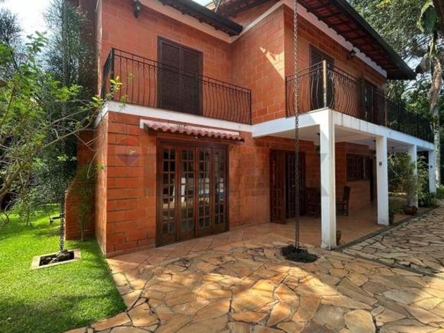 Mais que uma casa: 2250 M² e um refúgio particular dentro do Champs Privés / Campo Limpo Paulista