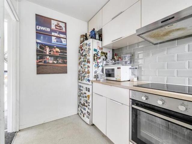 Maisonette for sale in Culloden Road, Enfield, EN2