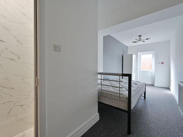 Maisonette to rent