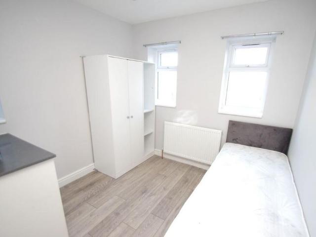 Maisonette to rent