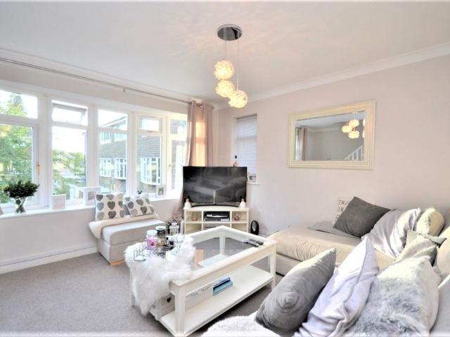 Maisonette to rent Clareville Road, Orpington, BR5