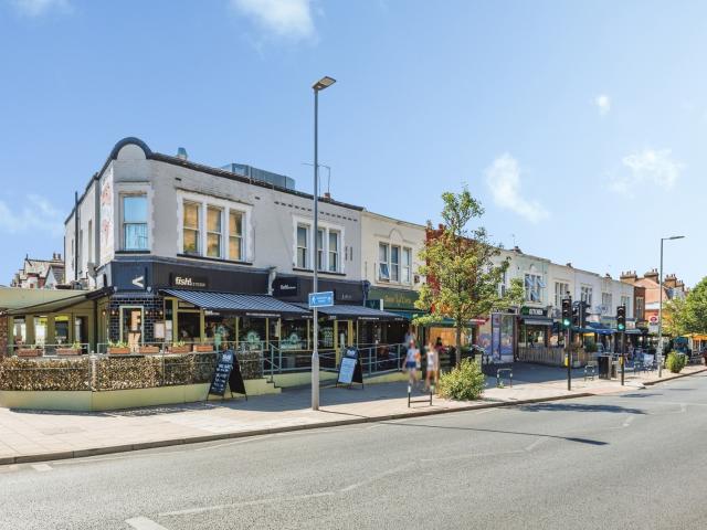 Maisonette to rent in Coombe Road, Kingston upon Thames, KT2 | Leaders