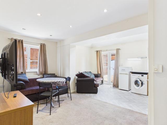 Maisonette to Rent in Maidenhead Lexington Avenue PML160020