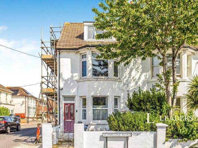 Maisonette to rent in Slimbridge Road, Burgess Hill, RH15 | Leaders