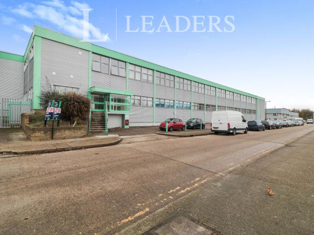Maisonette to rent in Peartree House, South Road, Harlow, CM20 | Leaders