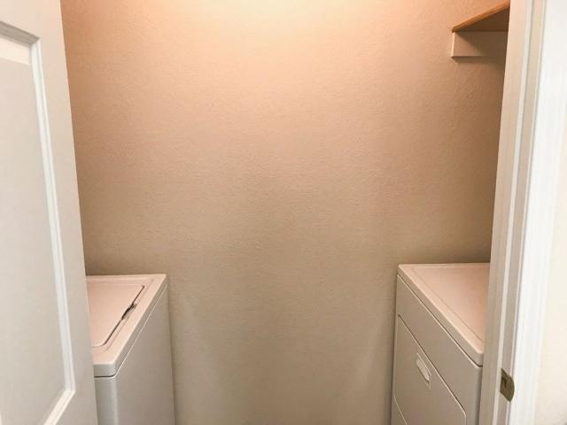 MAJESTIC COVE 2 Bedroom Apartment for Rent at 7472 157th St W, Apple Valley, MN 55124 Apple Ponds