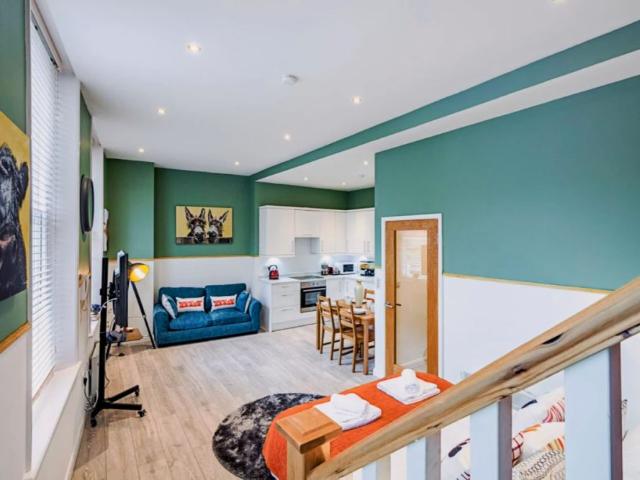 Majestic Modern Flat in the heart of London