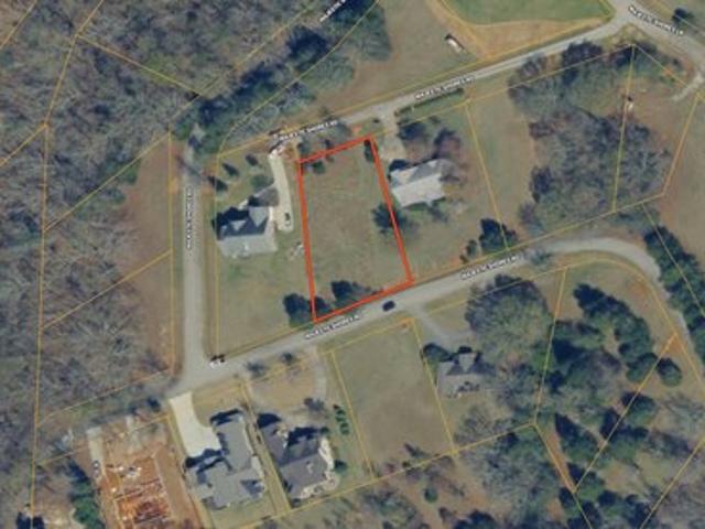 Majestic Shores Rd, Hartwell, GA 30643