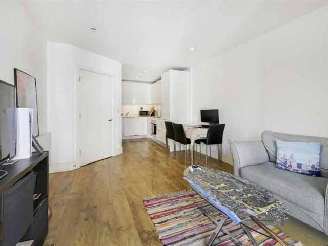 Major Draper Street, SE18, London