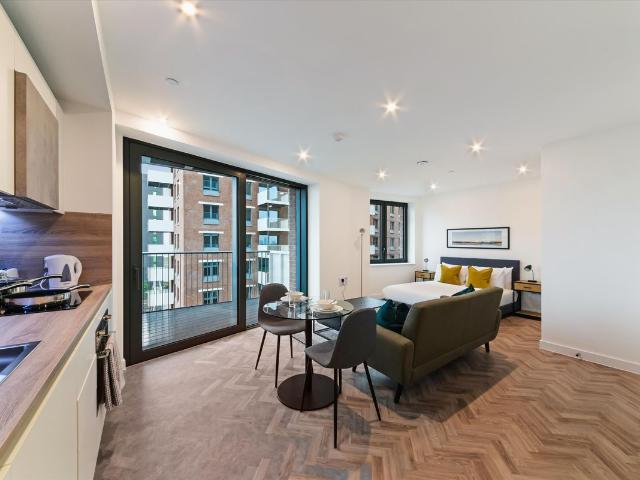 Makers Yard, London E3, Studio to rent, £1,800 pcm | PrimeLocation
