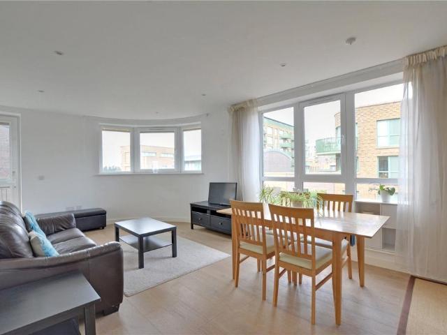 Maltby House, 18 Tudway Road. 2 bed apartment to rent £2,100 pcm £485 pw