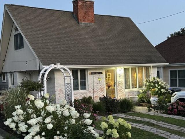 Maltby St, Branford, Home For Sale