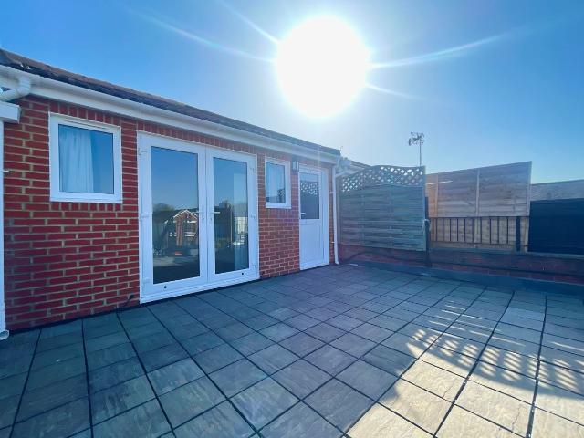 Malthouse Lane Silver Sub, Fareham PO16, 2 bed flat to rent, £1,200 pcm | PrimeLocation