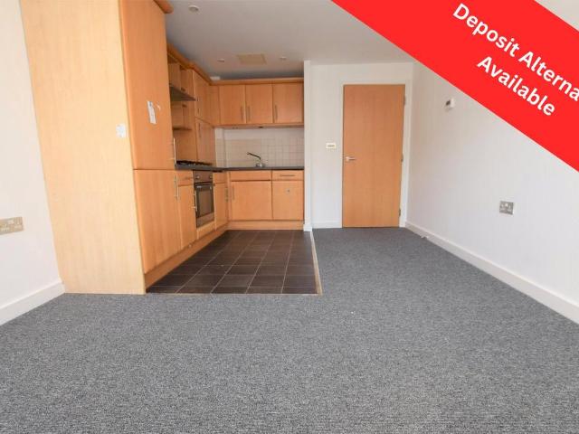 Malthouse Place, Romford RM1 2 bed apartment to rent £1,550 pcm £358 pw