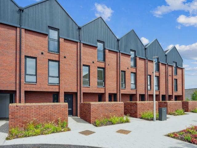 Maltings Wynd, Dundashill, Glasgow G4, 3 bed detached house to rent, £1,595 pcm | PrimeLocation