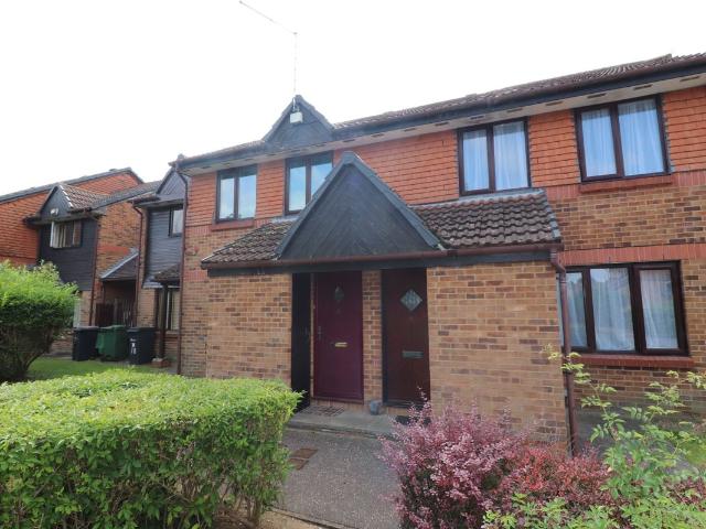 Maltings Court, Witham CM8, 1 bed maisonette to rent, £1,150 pcm | PrimeLocation