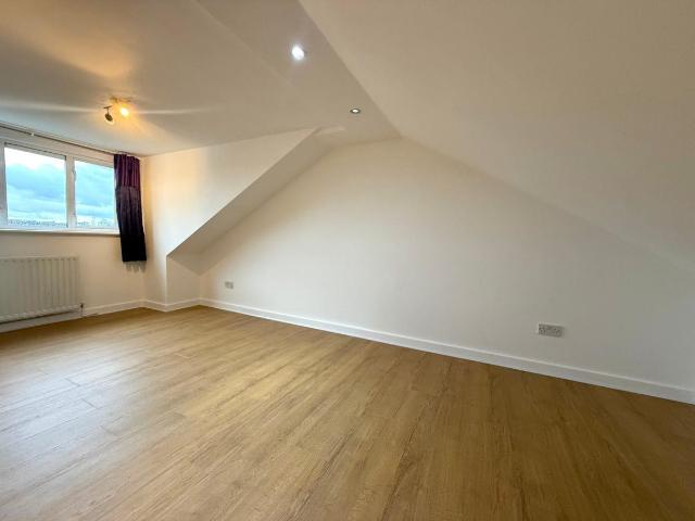 Malvern Avenue, Harrow HA2, Room to rent, £1,000 pcm | PrimeLocation