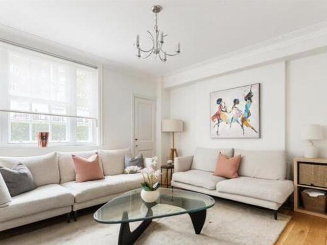 Malvern Court, Onslow Square, 3 Bedroom Flat