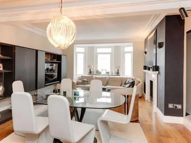 Malvern Court, Onslow Square, London, SW7 3NJ, United Kingdom | 4 bed apartment for rent #138775625 | Rentberry
