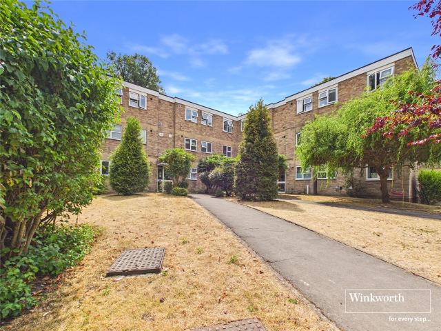Malvern Court, Addington Road, Reading, Berkshire RG1, 2 bed flat to rent, £1,400 pcm | PrimeLocation