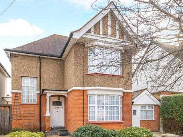 Malvern Road, Surbiton, 3 Bedroom Detached