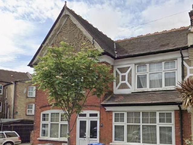 Malvern Road, Thornton Heath, 3 Bedroom Semi detached