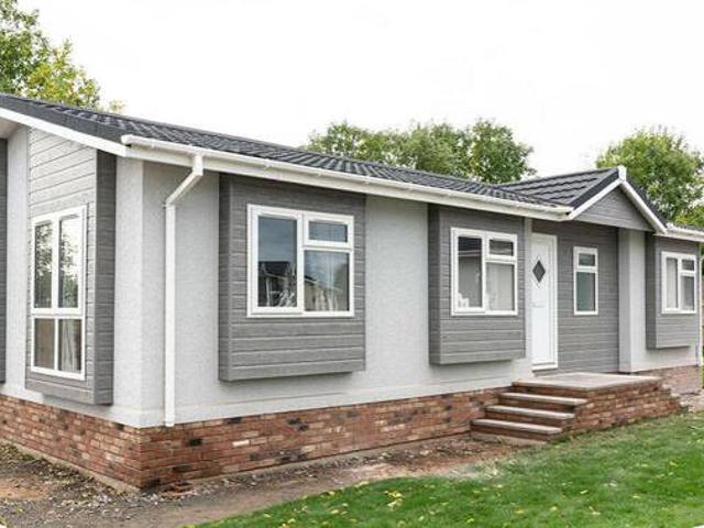 Malvern, Worcestershire, 2 Bedroom Park