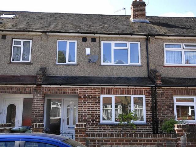 Malyons Road, London SE13 3 bed house to rent £2,600 pcm £600 pw