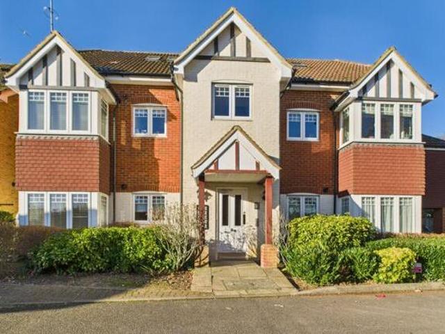 Malyns Way, Tilehurst, 2 Bedroom Flat