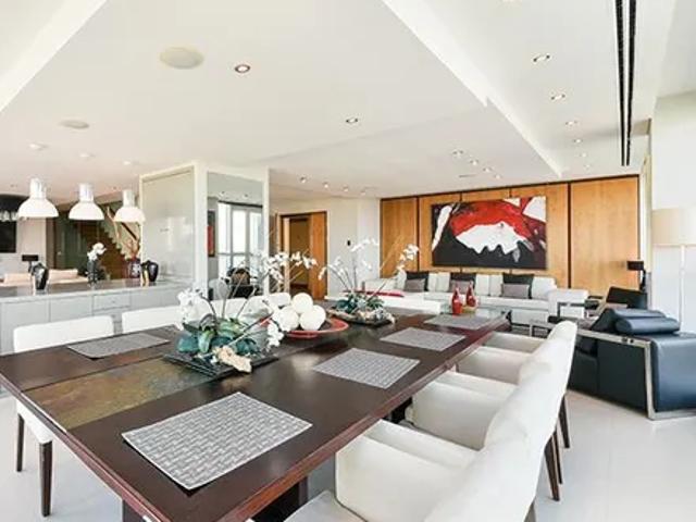Mala, 37 Westferry Circus, London, E14 8RR, United Kingdom | 4 bed apartment for rent #167597751 | Rentberry