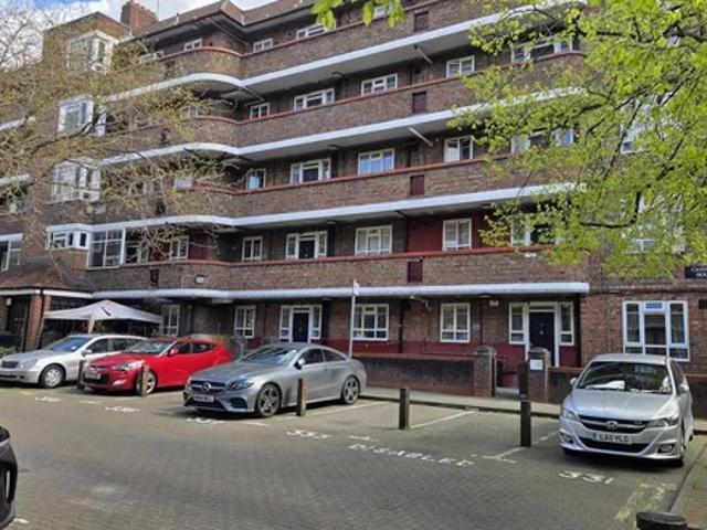 Malabar Way, London, W12 7QX, United Kingdom | 3 bed apartment for rent #168321424 | Rentberry