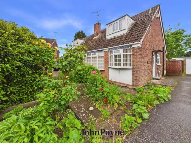Malam Close, Tile Hill, Coventry, CV4 3 bed bungalow to rent £1,195 pcm £276 pw