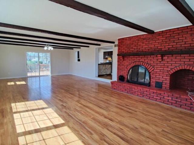 Malan Ave, Berlin, Home For Sale