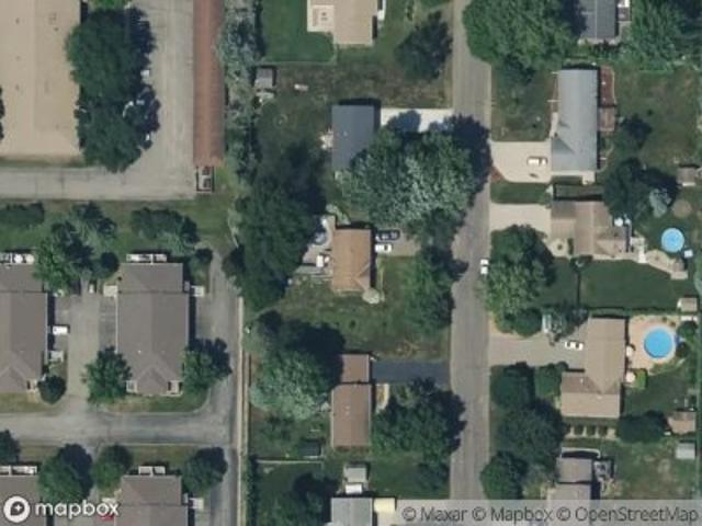 Malcolm Ave