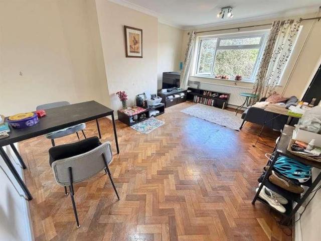 Malcolm Court, Stanmore, HA7