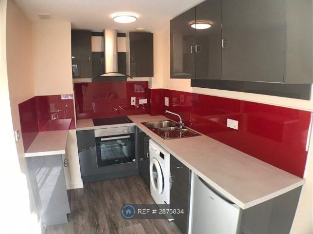 Malcolm Place, Reading RG1, 1 bed flat to rent, £1,150 pcm | PrimeLocation