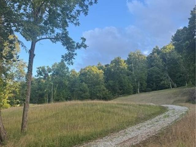 Malcolm Rd, Barboursville, WV 25504